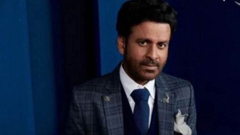 Manoj Bajpayee Shared his Family Photo, Fans were Impressed by the ...